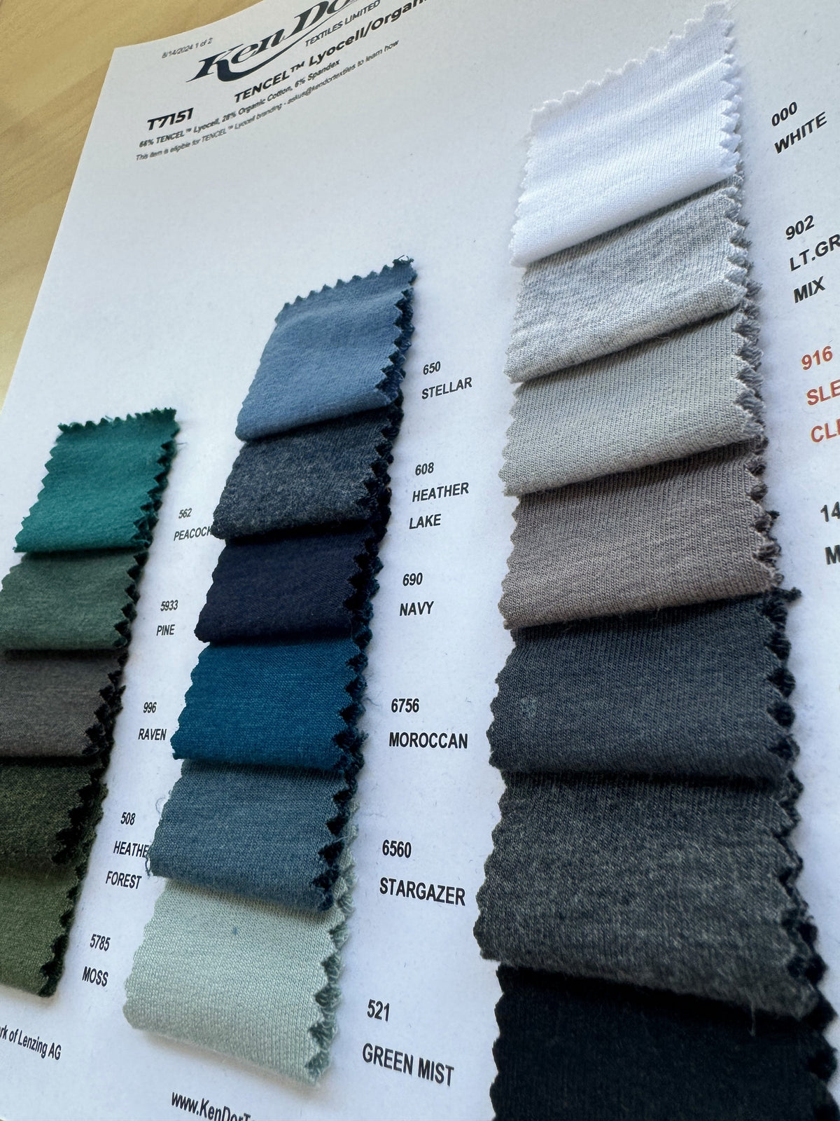 T7151 - French Terry en coton biologique et élasthanne TENCEL™ Lyocell ...